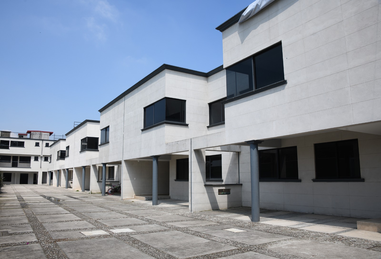 VENTA CASAS NUEVAS EN CONDOMINIO – Interior Uno